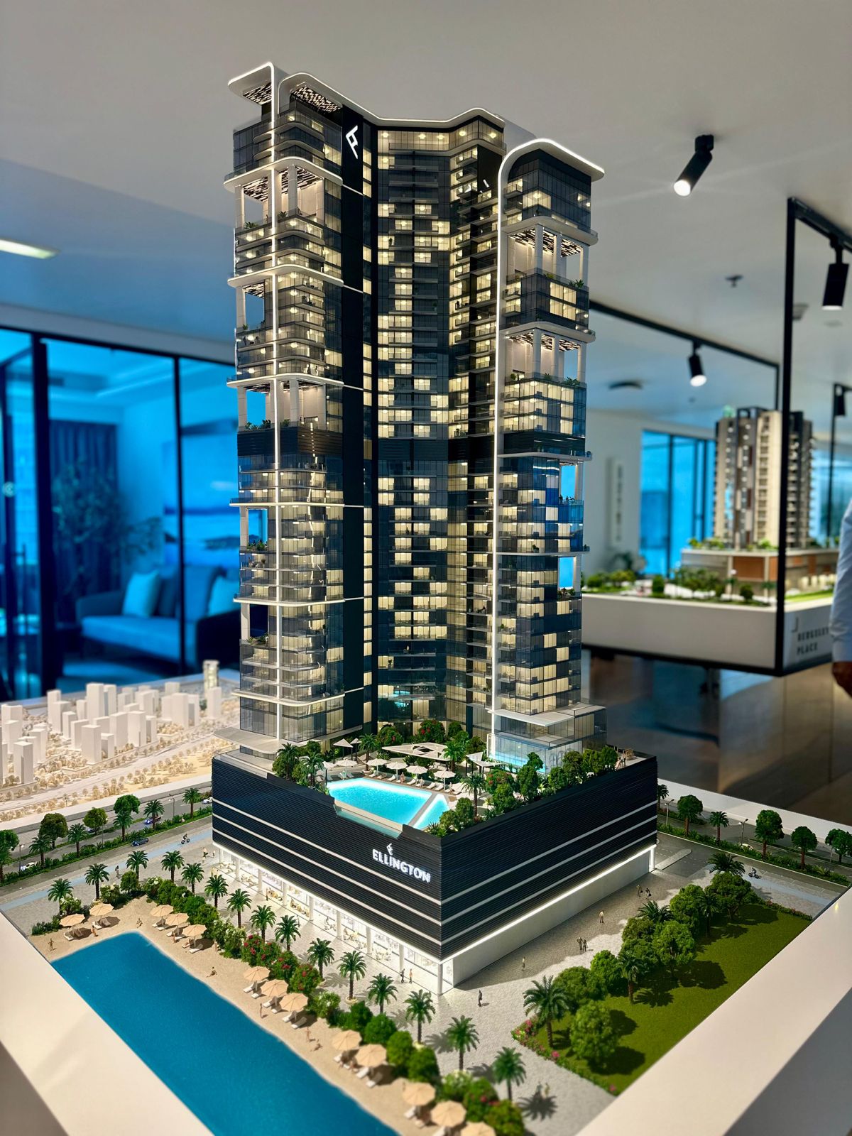 ELLINGTON CLAYDON HOUSE RESIDENCES MEYDAN HORIZON MBRC DUBAI BY ...